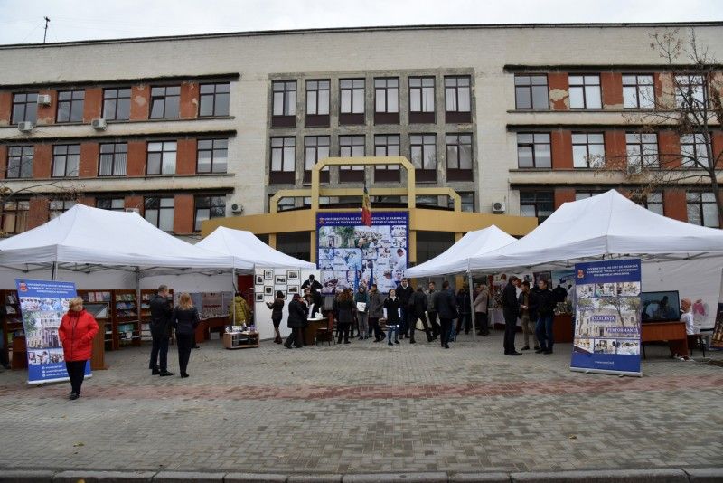 La Mulți Ani Chișinău Universitatea De Stat De Medicină și Farmacie